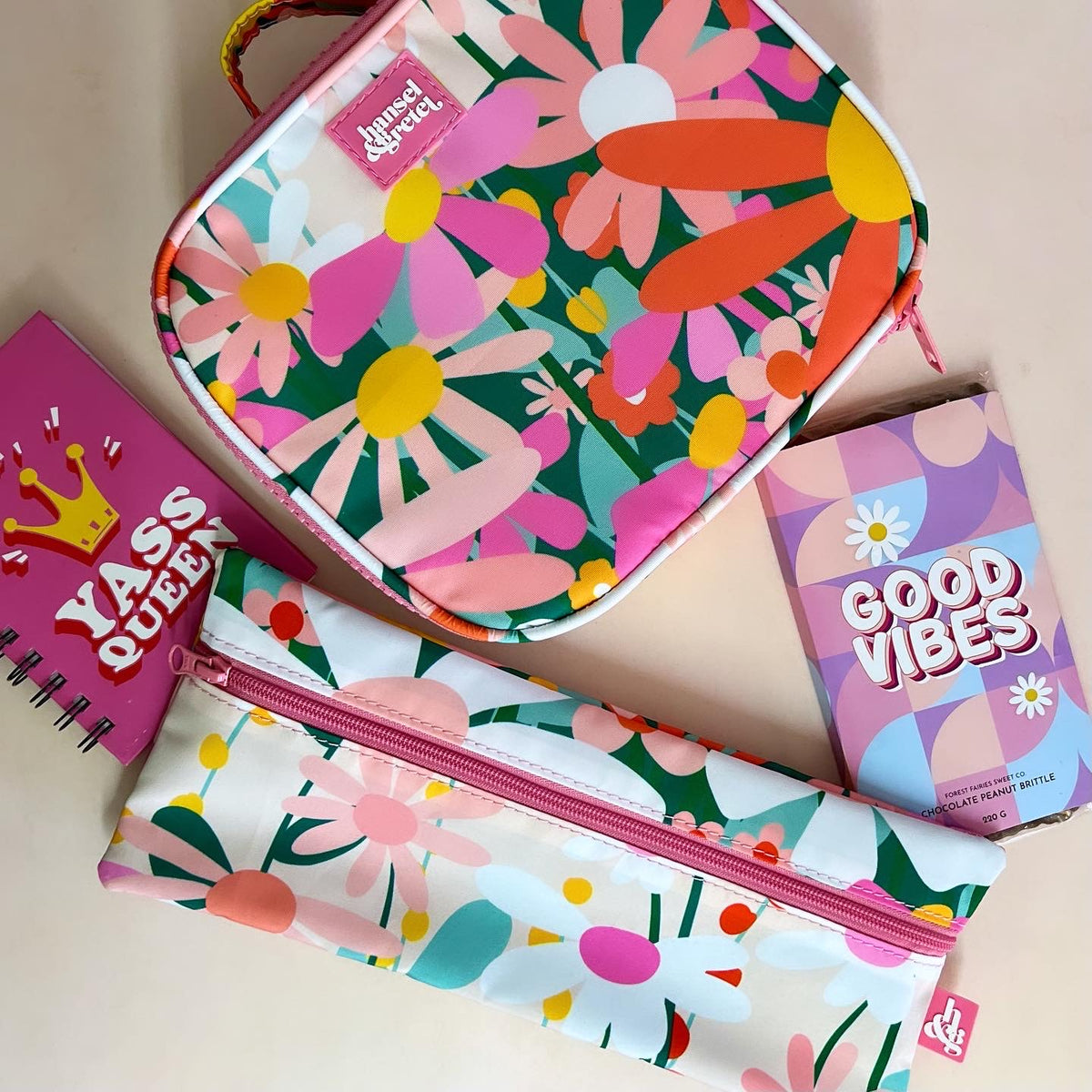 Lunchbox and Pencil Combo Girls – Hansel and Gretel